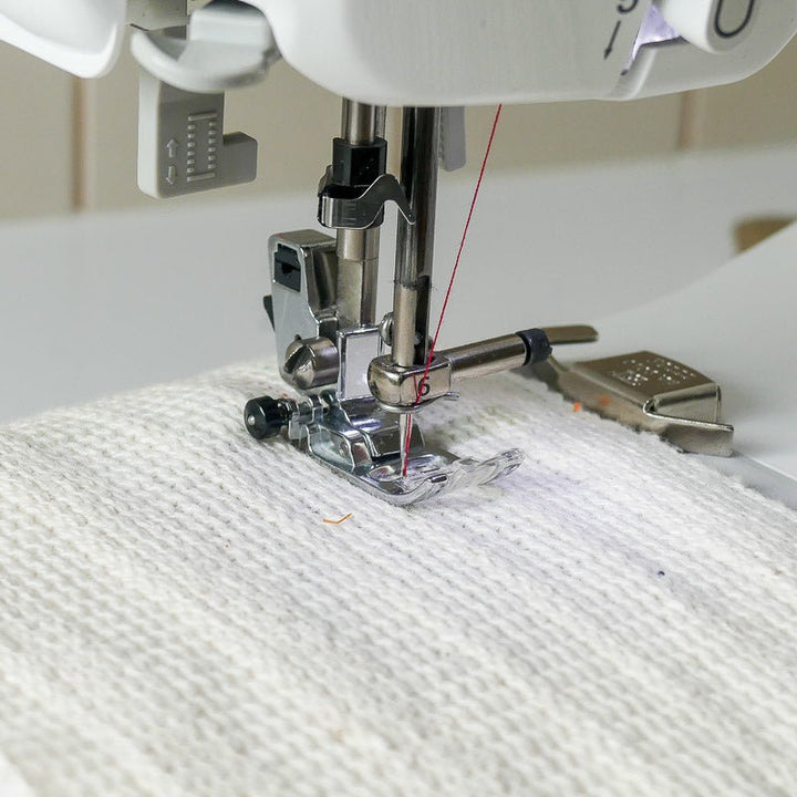 Achieve Perfect Straight Seams with the Magnetic Seam Guide – MadamSew